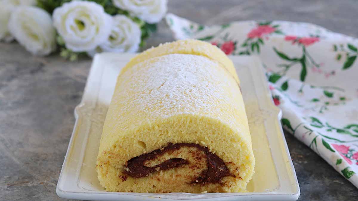 Gâteau roulé au Nutella pour 6 personnes : recette de dessert hyper ...